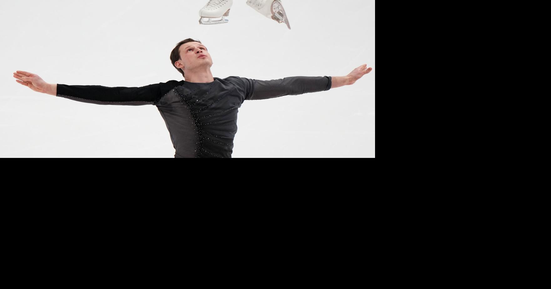 Amber Glenn sets record at US Figure Skating Championships, leads over ...