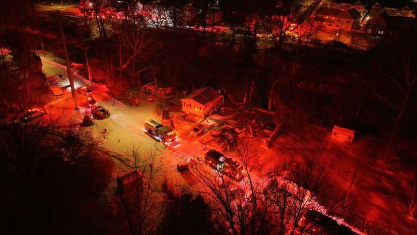 4 displaced after fire destroys home, damages another on Adams Island ...