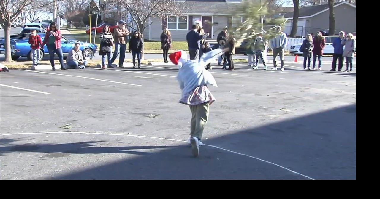 'Christmas Tree Toss' tradition returns to Bethlehem | Features | wfmz.com