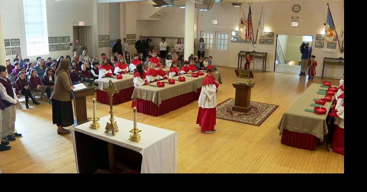 Chicago students participate in mock conclave | Good News | wfmz.com