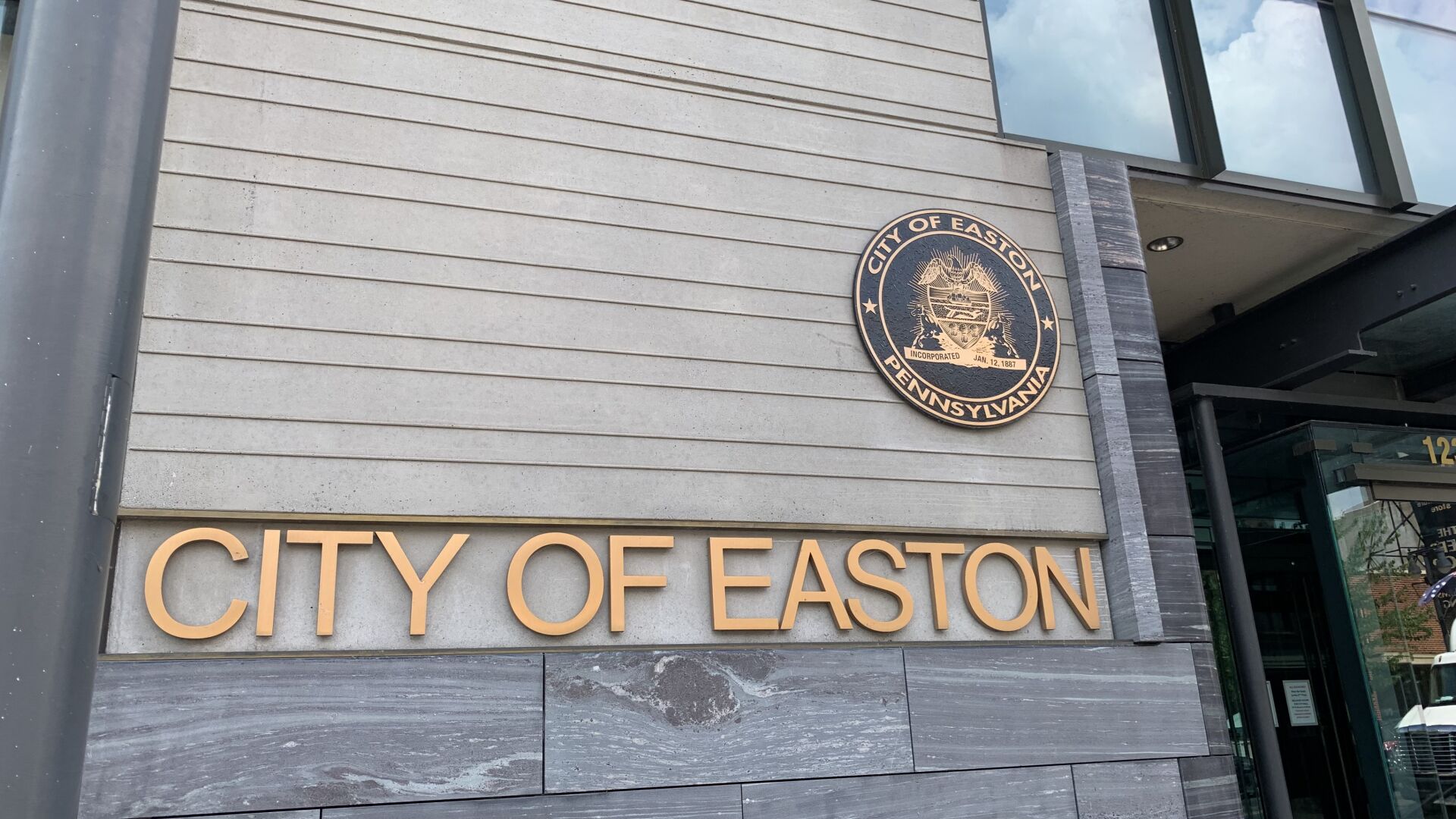 Easton City Council withdraws 'welcoming city' bill from agenda ...