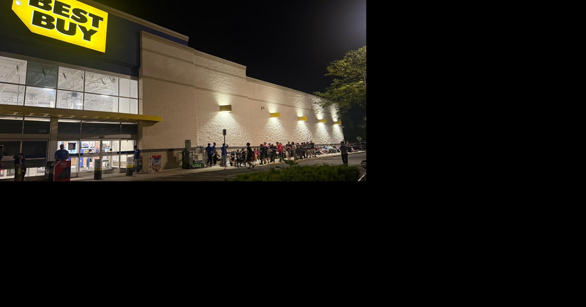 Customers camp out for midnight launch of Nintendo Switch 2 | Lehigh ...