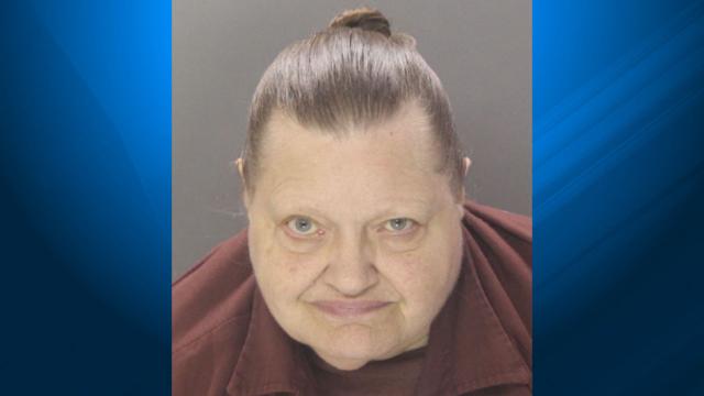 Killer Mary Jane Fonder dies in prison, search for father continues ...