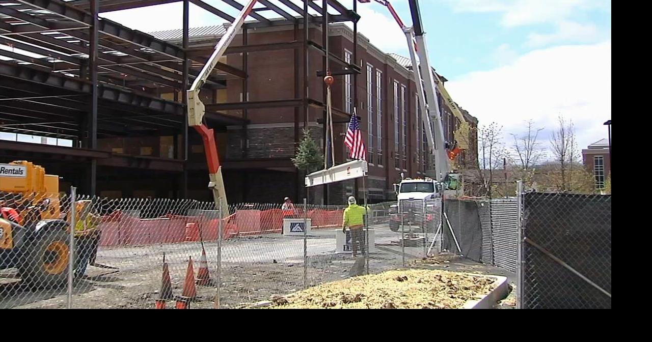 St. Luke’s places final steel beam on patient care tower, as part of ...