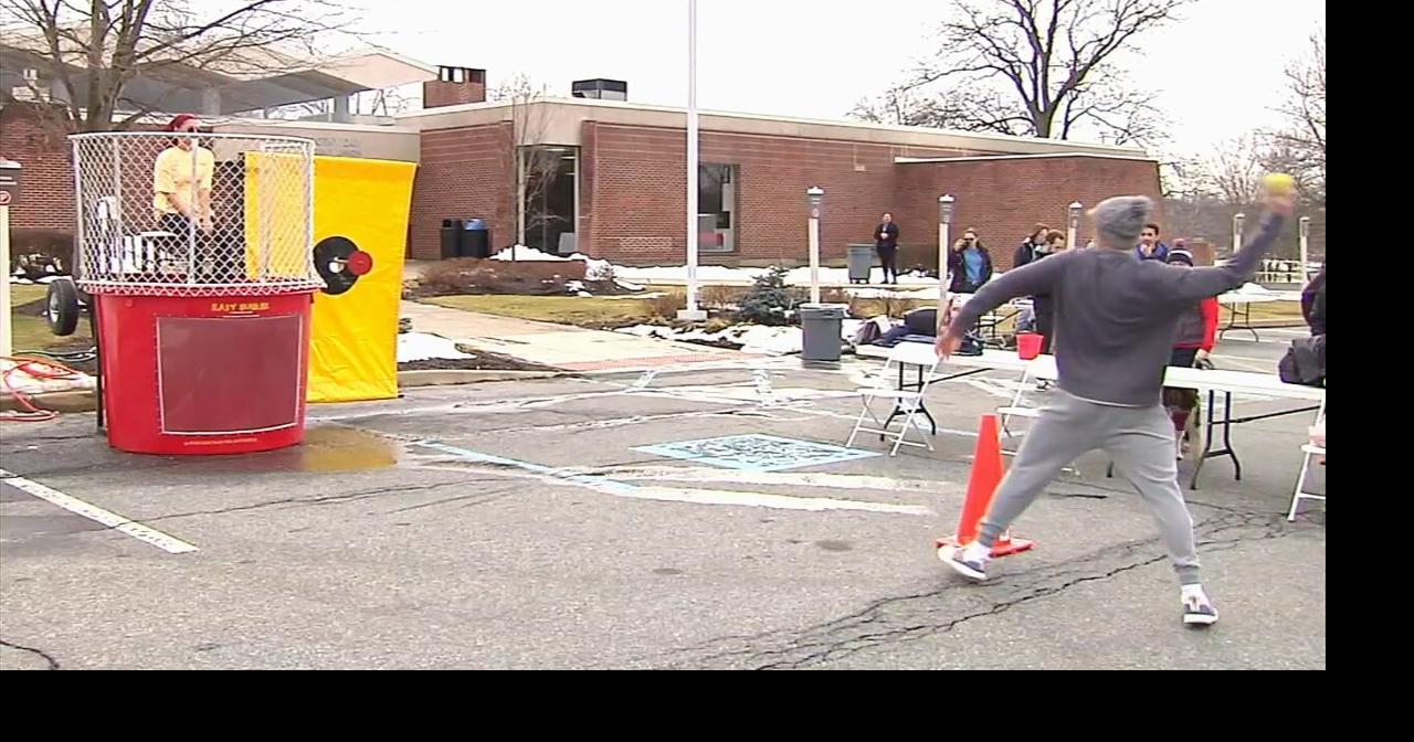 Students, staff at DeSales plunge into dunk tank to support Special ...