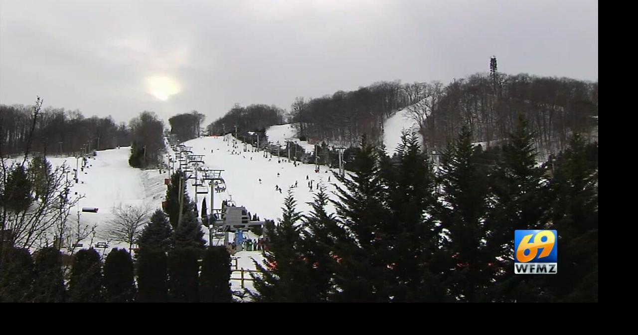 Snowboarding tricks and stunts at Bear Creek Mountain Resort | Poconos ...