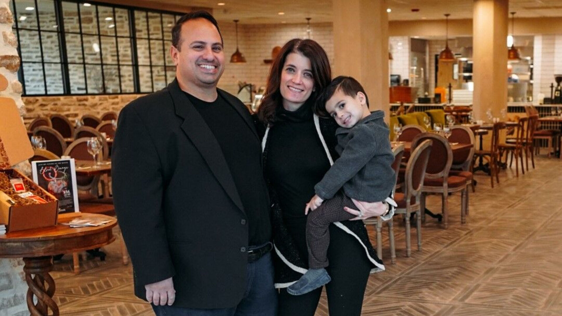 ‘Stay and sip a while’: Folino Estate owners open 2nd Vintner’s Table ...