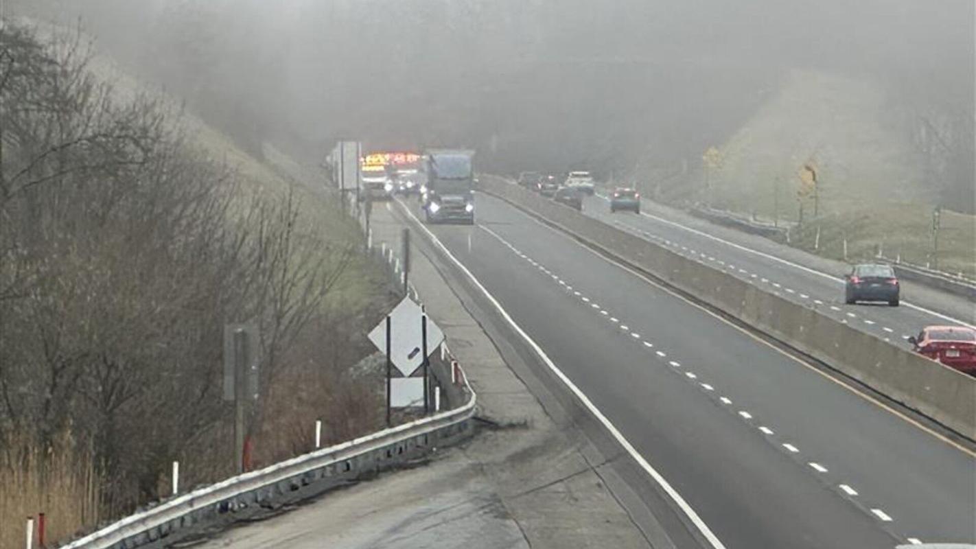 Northbound lanes of Northeast Turnpike Extension (I-476) closed after ...