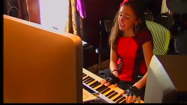 13-yr-old Isabel Lacatus sets her sights on being a star in LA | Berks ...