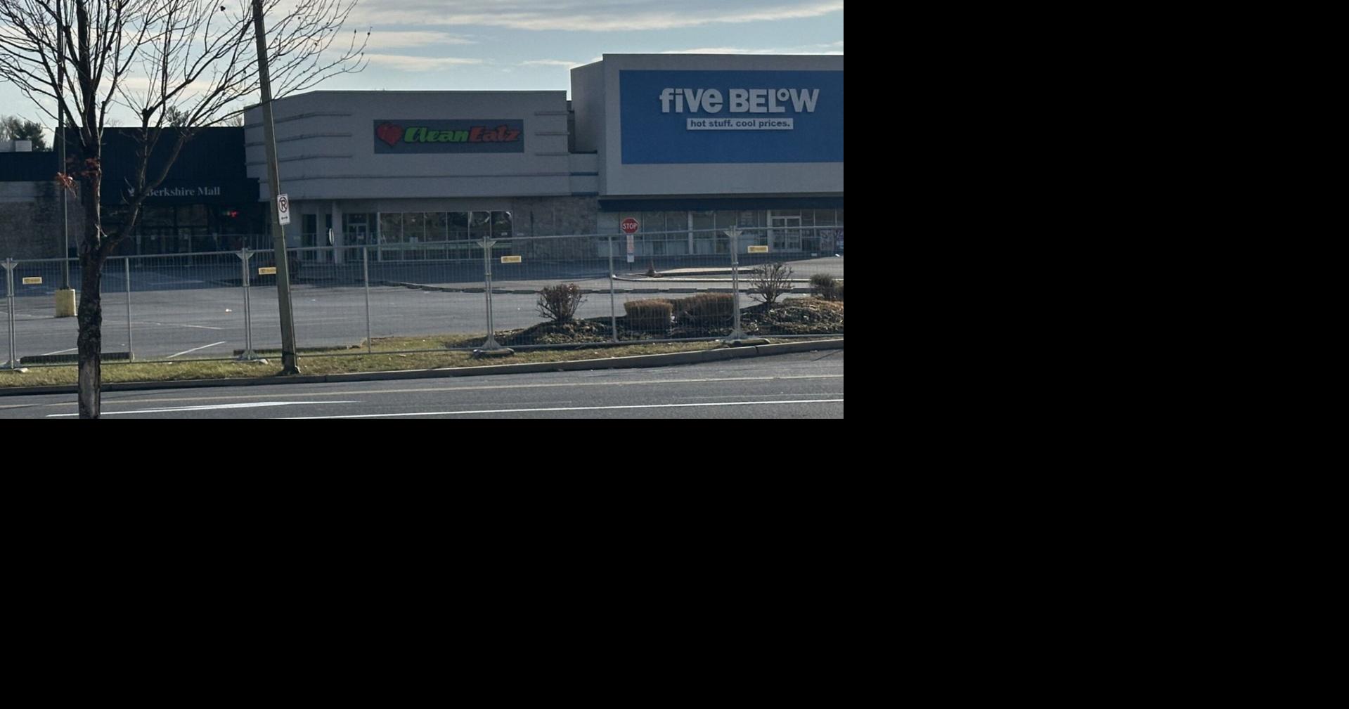 Berkshire Mall closes early due to weather | Reading Area | wfmz.com