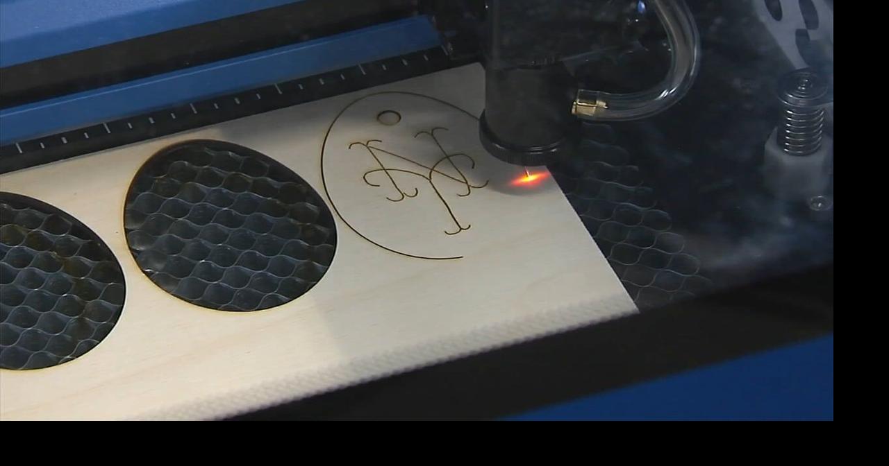 Discover the 3D printing and laser cutting capabilities of the new Da ...