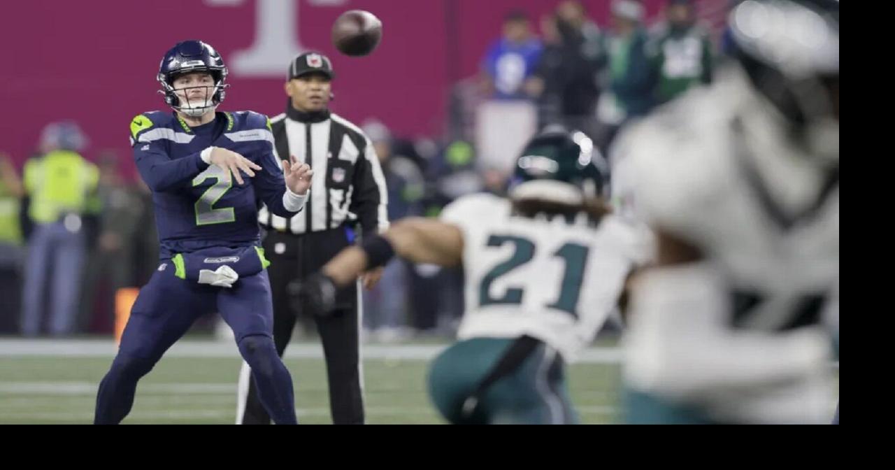 Seattle drives 92 yards in final two minutes to hand stunned Eagles ...