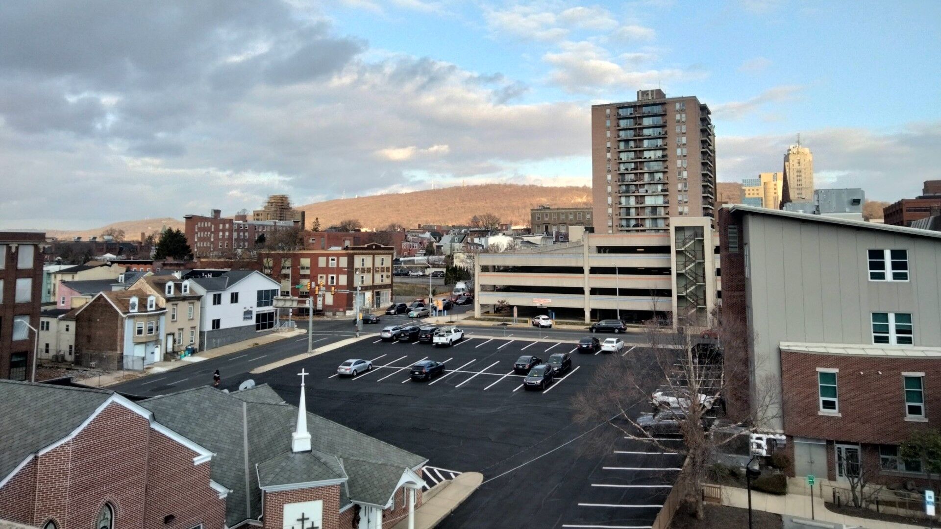 Donna Reed en ventaja sobre Jaime Baez, Jr. en la contienda por la ...