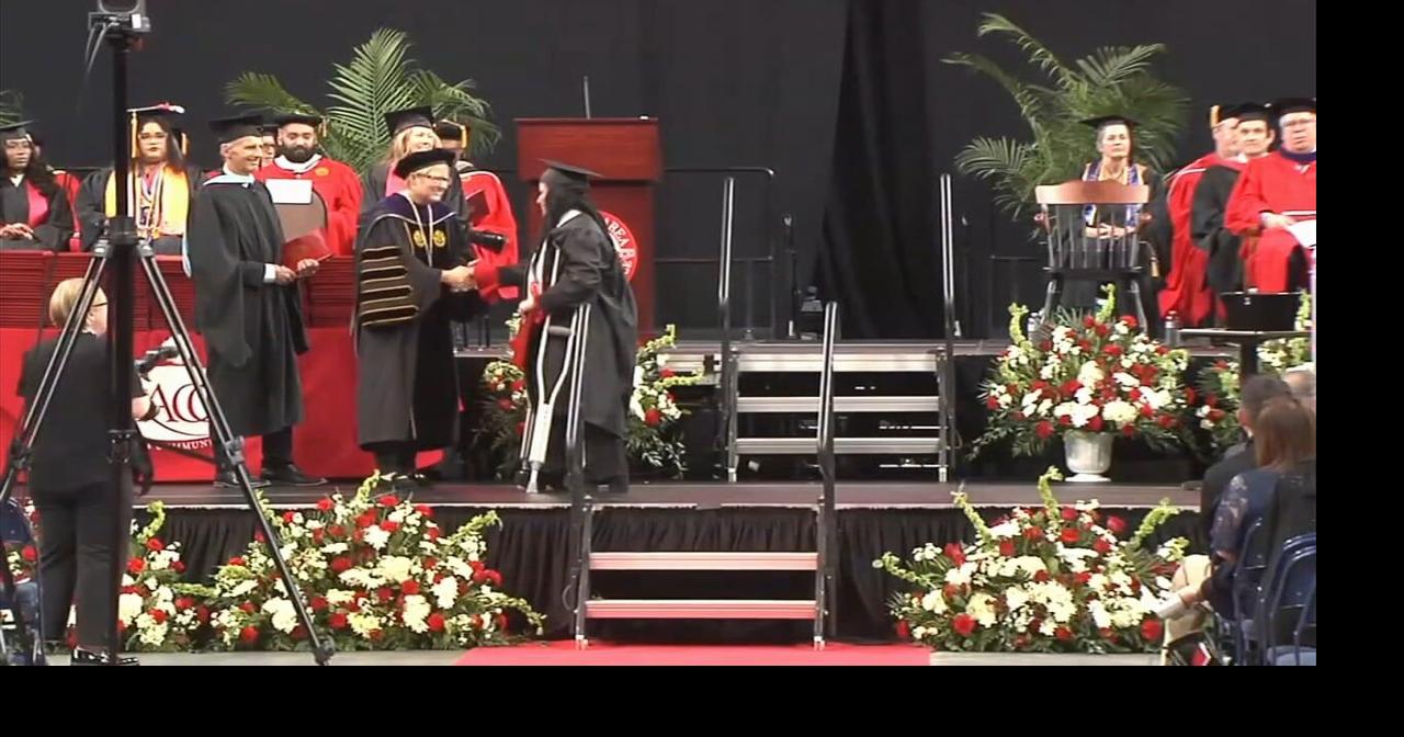 College graduates face competitive job market as hiring numbers flatten ...