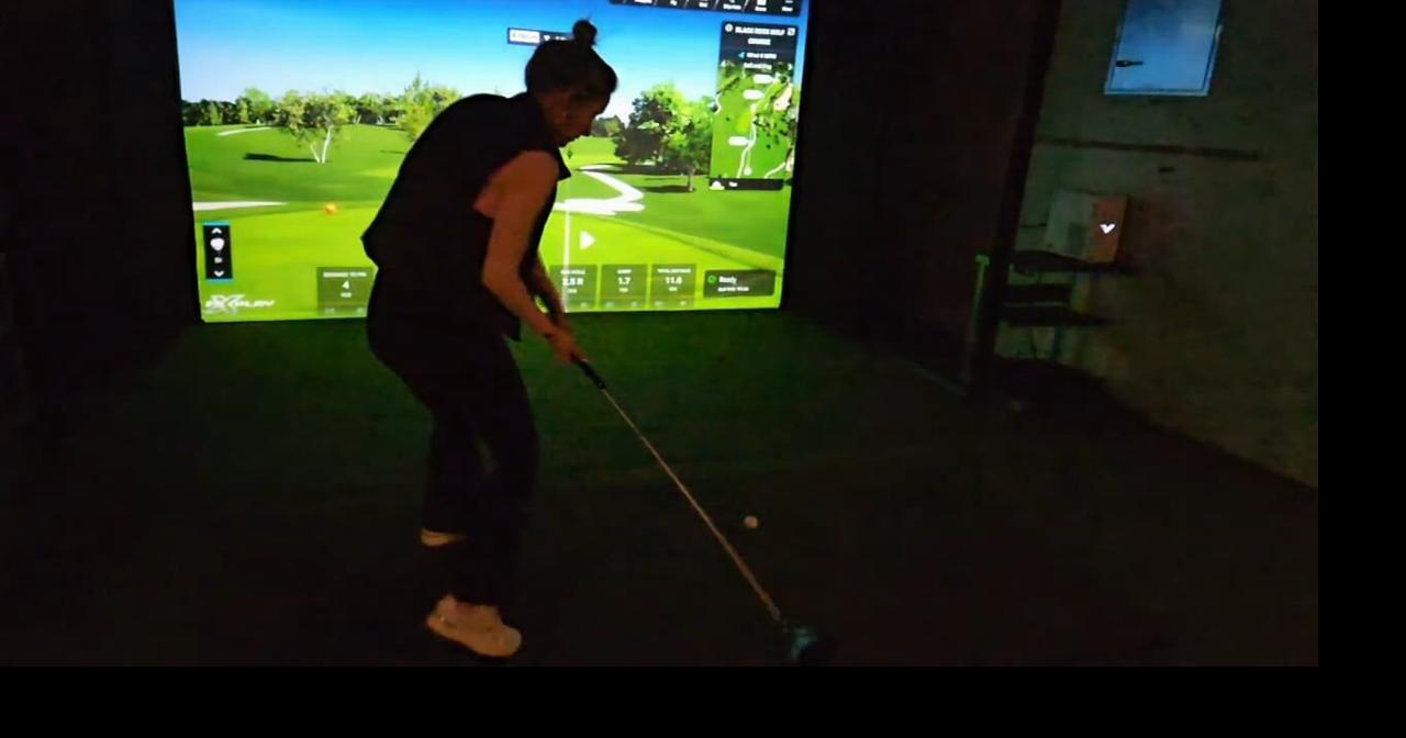 New golf simulator at Sly Fox has golfers hitting the virtual links ...