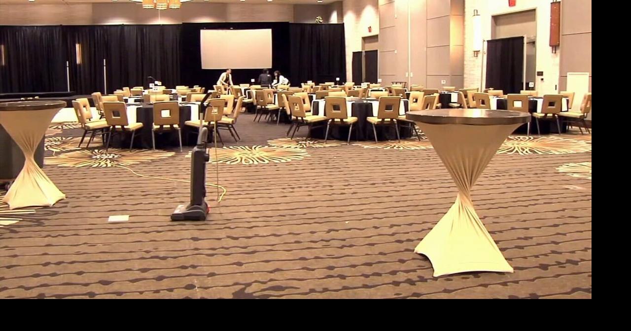 Reading prepares for festive NYE celebrations featuring live music ...