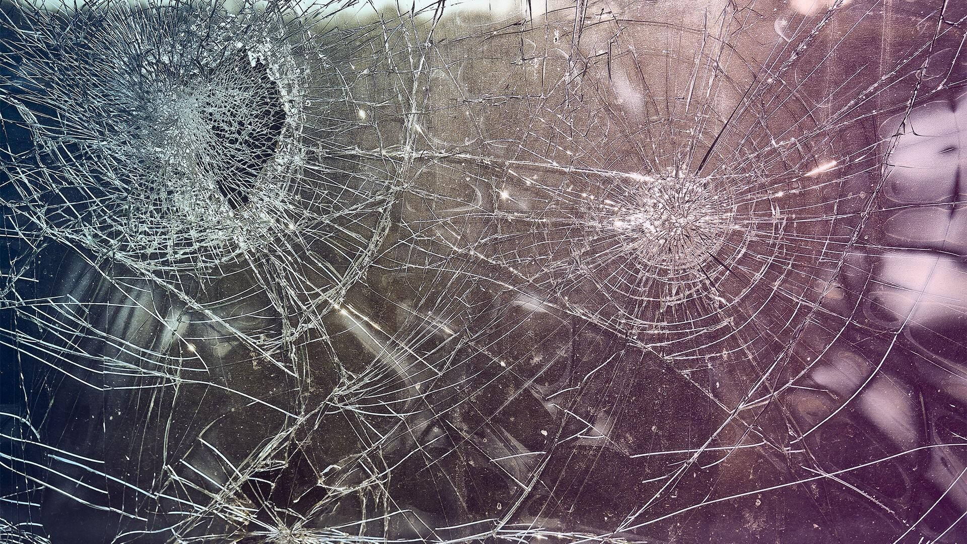 Route 422 westbound closed in Chester County after fiery crash ...