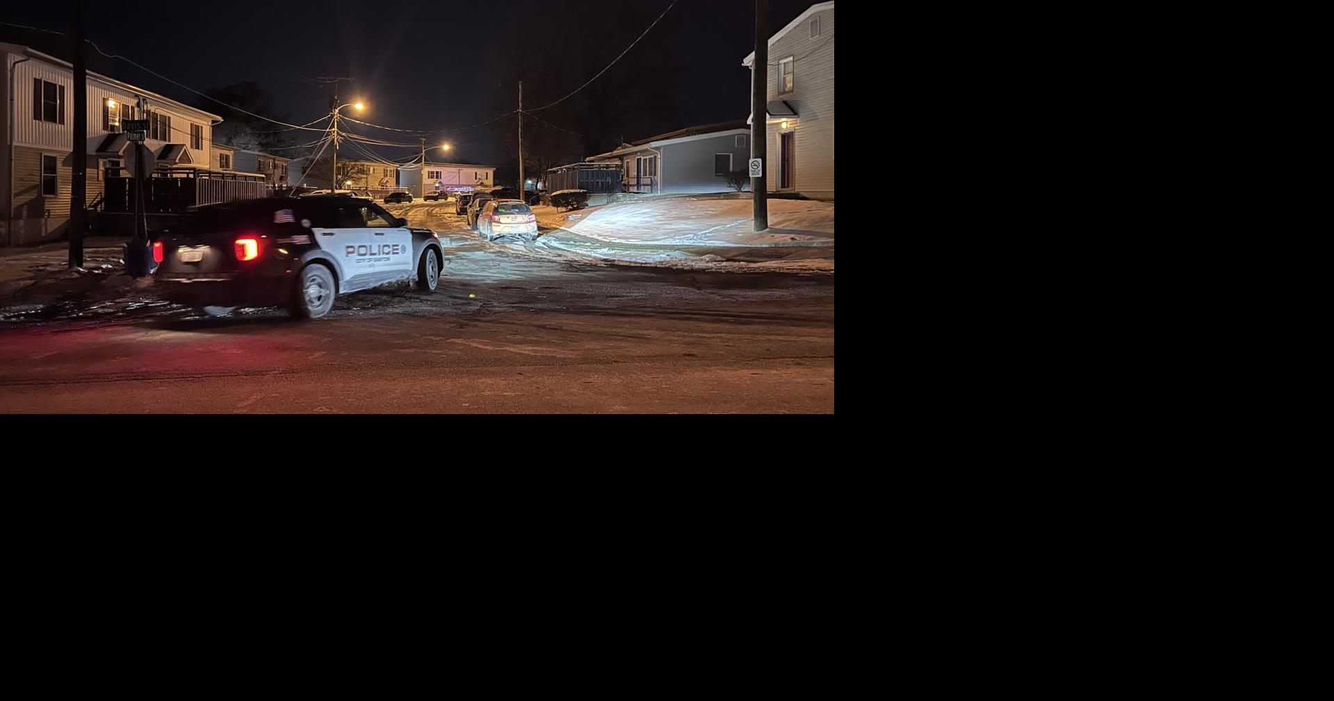 Gunshot victim who walked into hospital not cooperating with ...