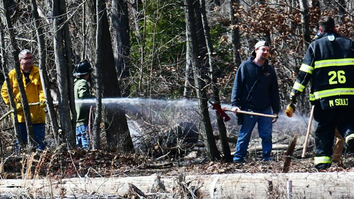 Officials clear fire crews after three-acre brush fire in Schuylkill ...