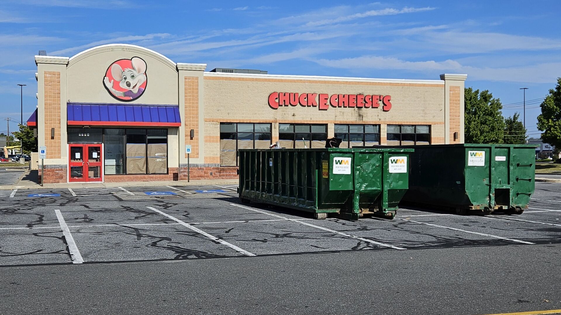 'Difficult decision': Berks' only Chuck E. Cheese location permanently ...