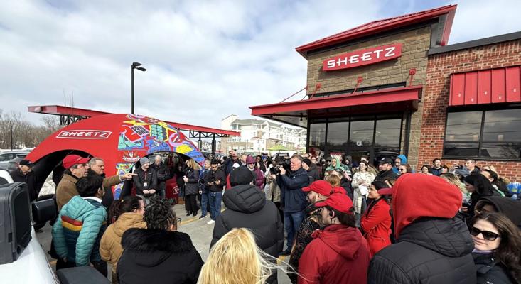 Sheetz opens first store in Philly suburbs — across street from Wawa ...
