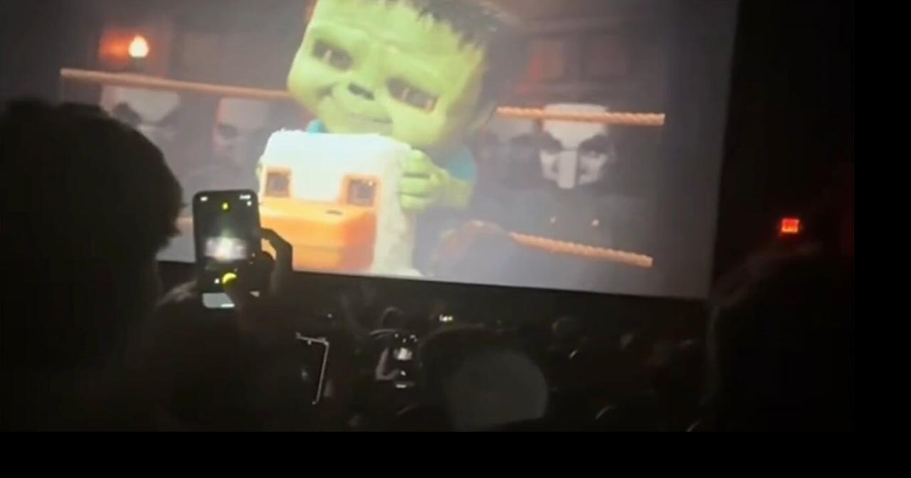 Minecraft movie scene causes chaos among movie theater audiences ...