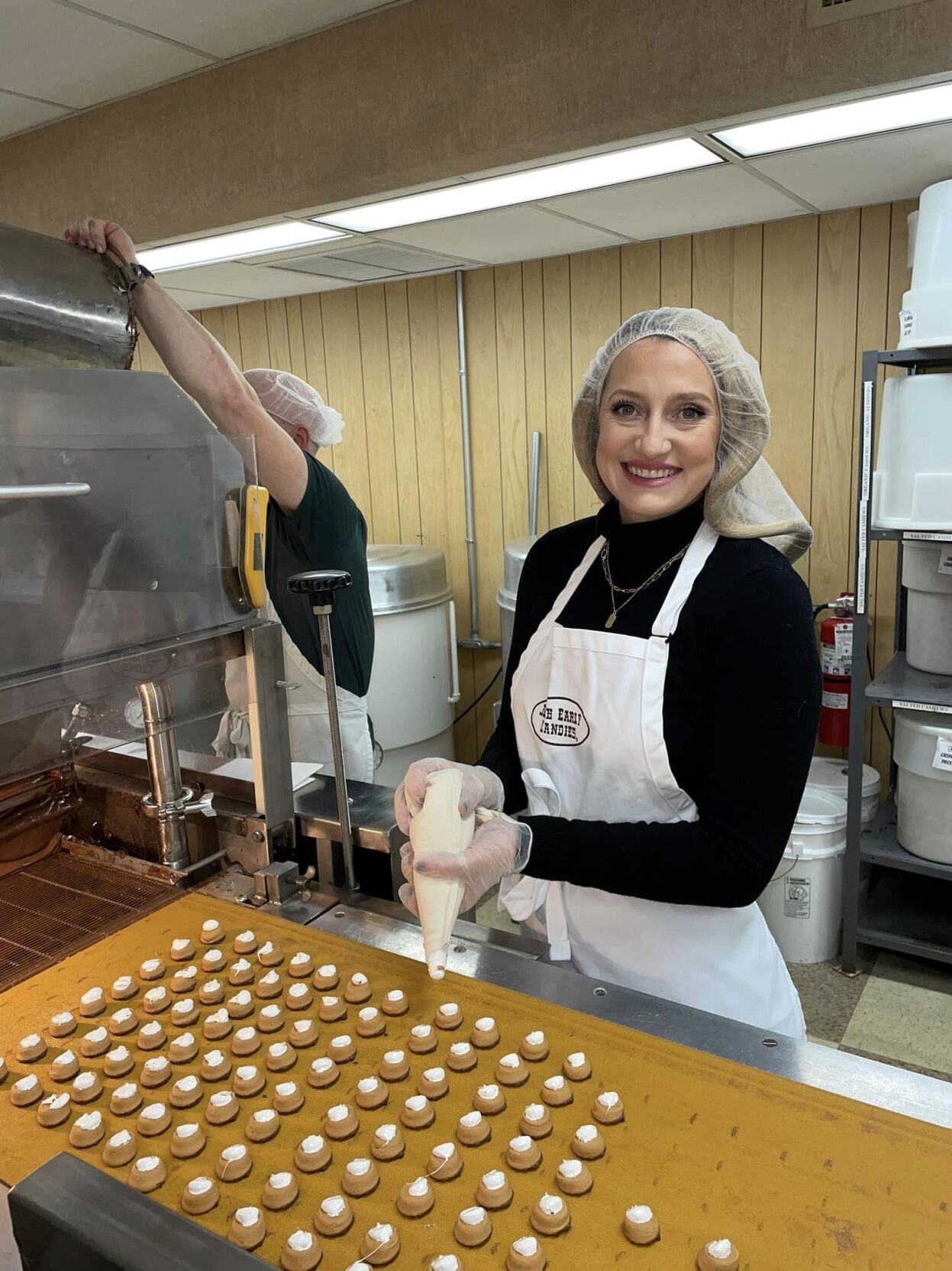 Josh Early Candies sees holiday rush in the Lehigh Valley | 69News at ...