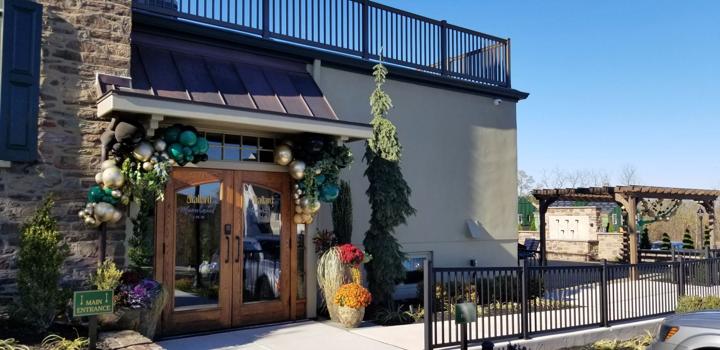 Eat, Sip, Shop: New 'Mallard' restaurant takes flight with world ...