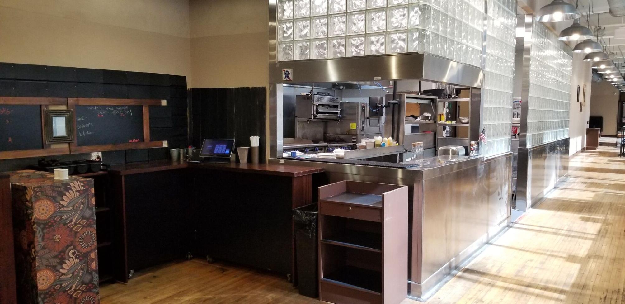 'Feel at home': Restaurant veteran opens new dining establishment at ...