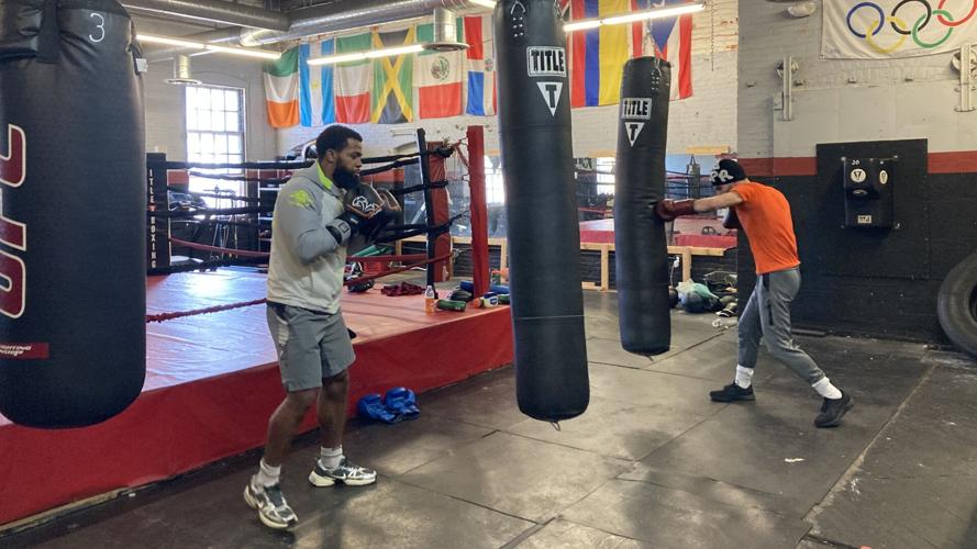 Boxer who trained at East Reading gym goes pro | Reading Area | wfmz.com