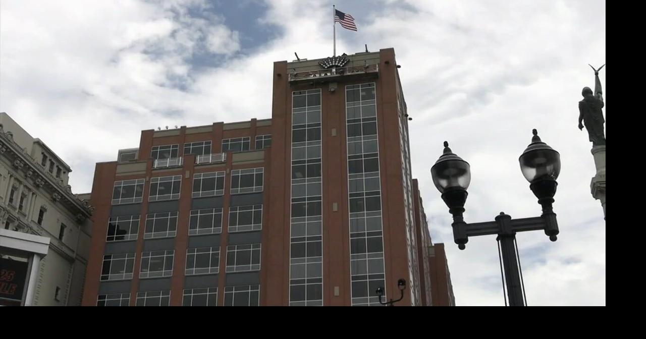 PPL sign going up at new headquarters at Two City Center in Allentown ...