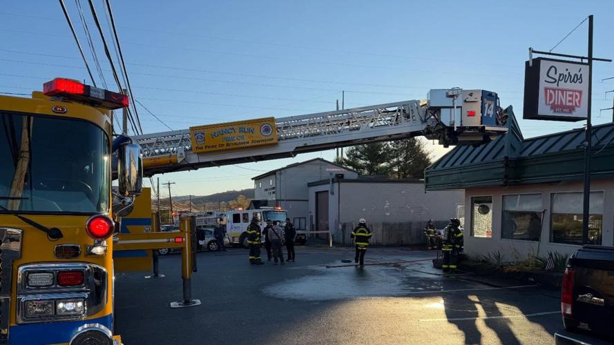 Crews fight fire at Freemansburg diner | Bethlehem Area | wfmz.com