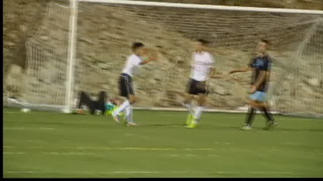 Reading boys soccer out to fast start | News | wfmz.com