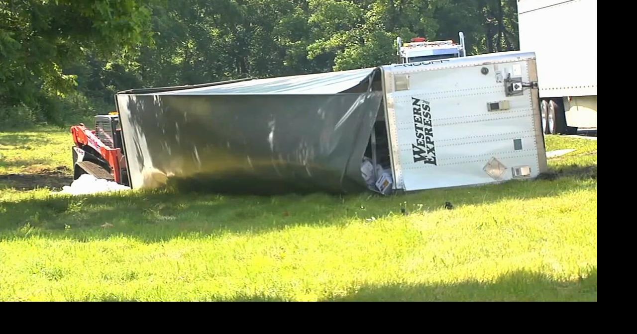Tractor-trailer tips over on ramp to Route 222 | Northern Berks County ...
