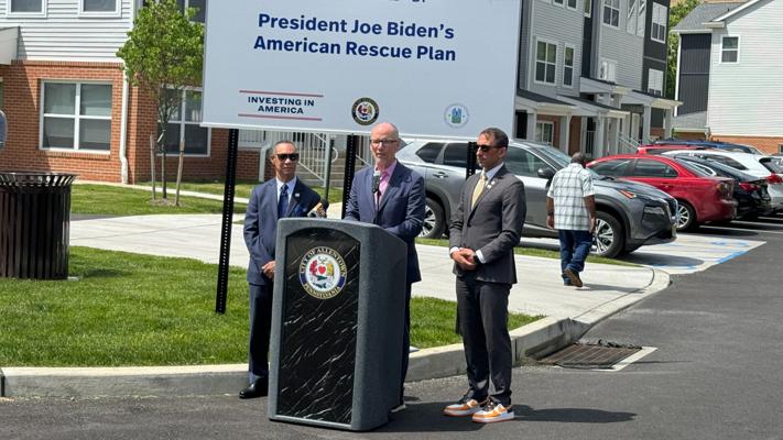 Senior presidential advisor meets with Allentown Mayor, business owners ...