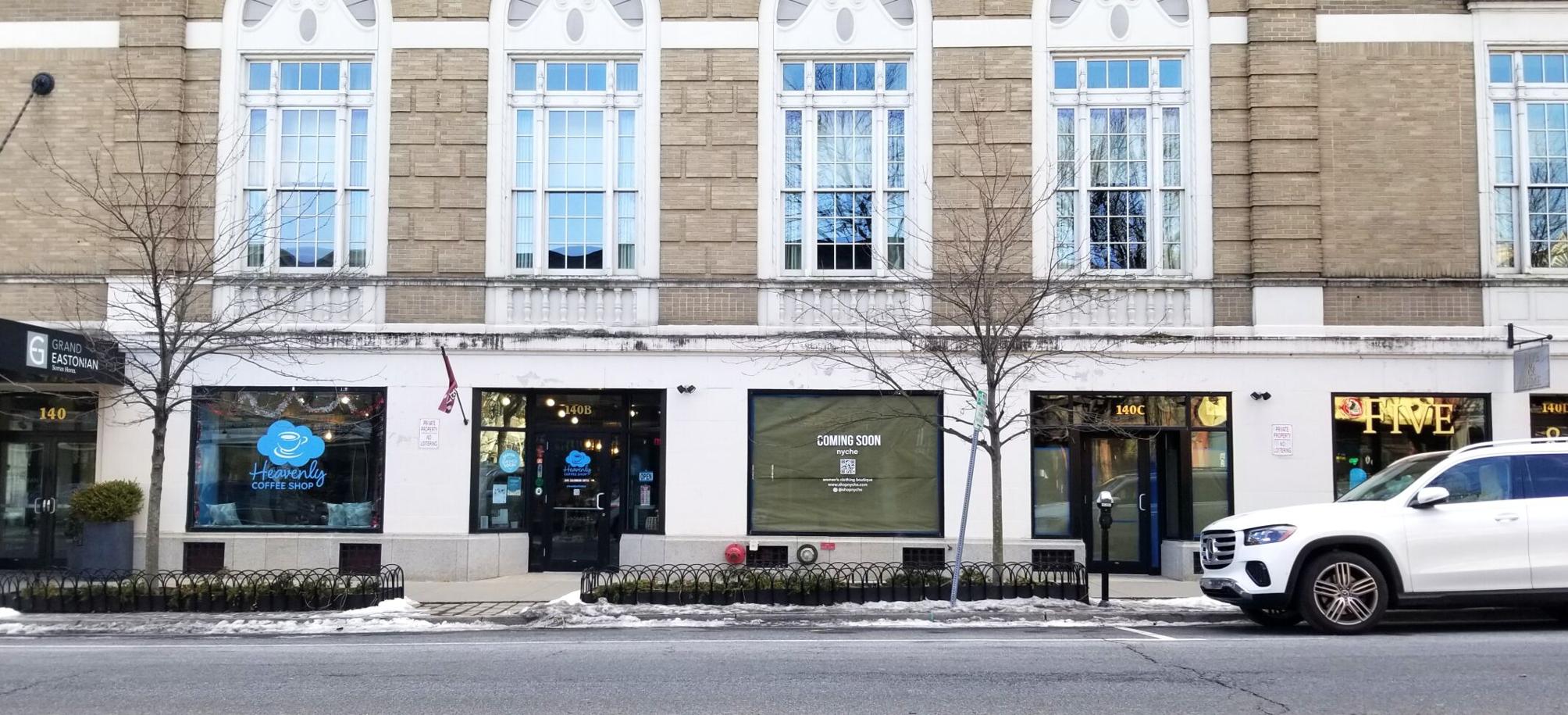 Fashionista finding her ‘nyche’ with new Lehigh Valley boutique, offering luxe looks for less ...