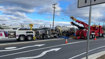 Overturned truck closes 222 for hours | Berks Regional News | wfmz.com