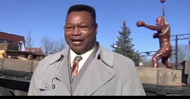 Larry Holmes statue to be unveiled at Scott Park in Easton | Lehigh ...
