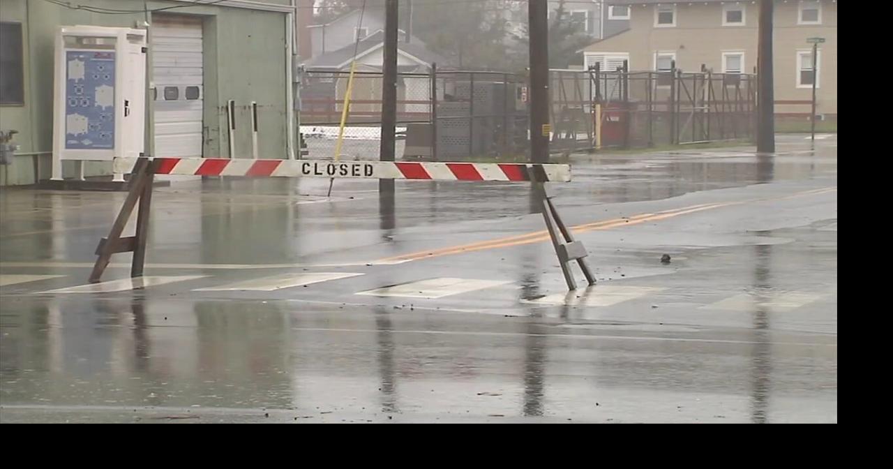 Residents brace themselves, as heavy wind, rain lash Jersey Shore ...