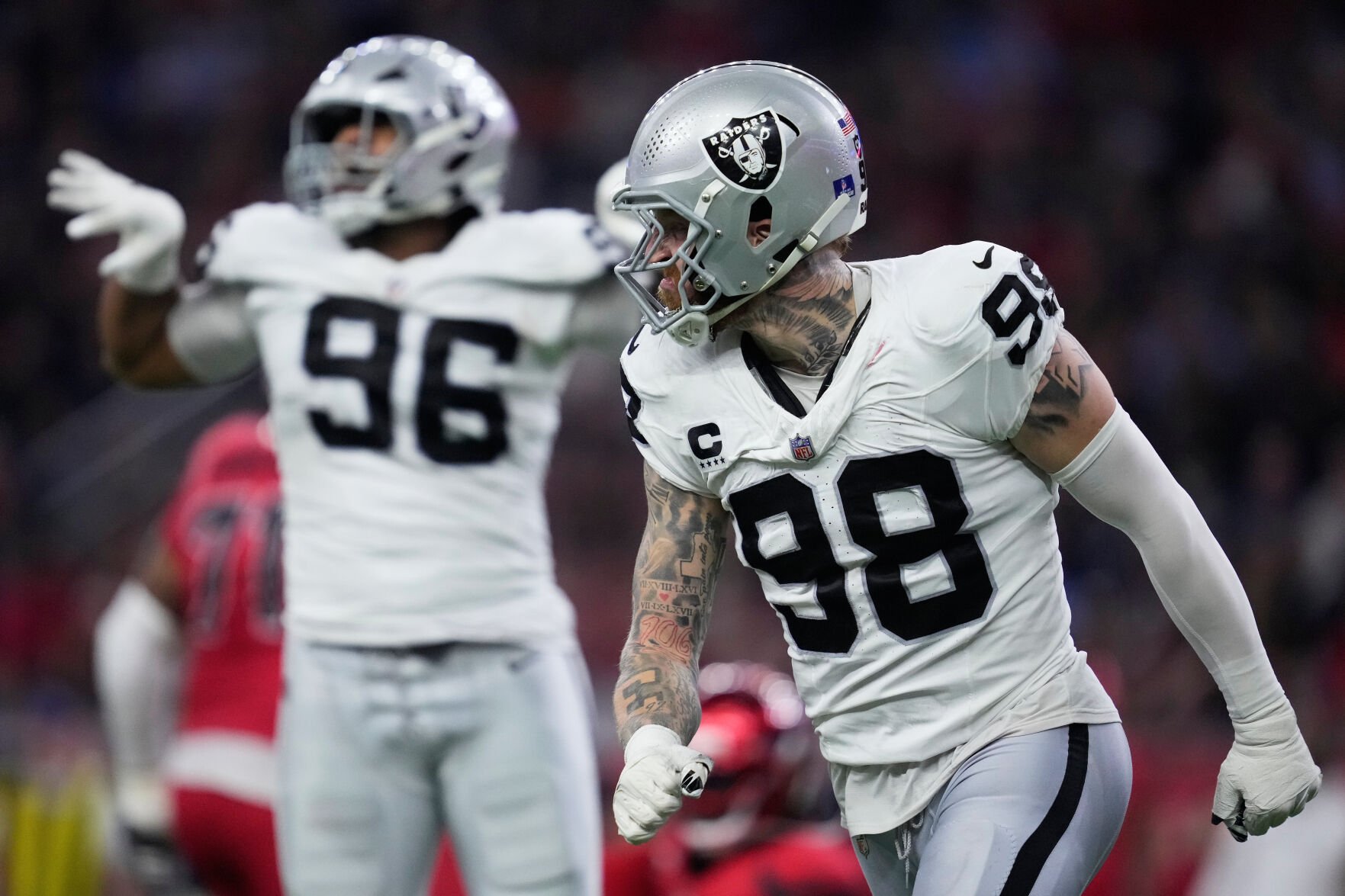 Raiders pass rusher Maxx Crosby undergoes knee surgery | Ap-sports ...