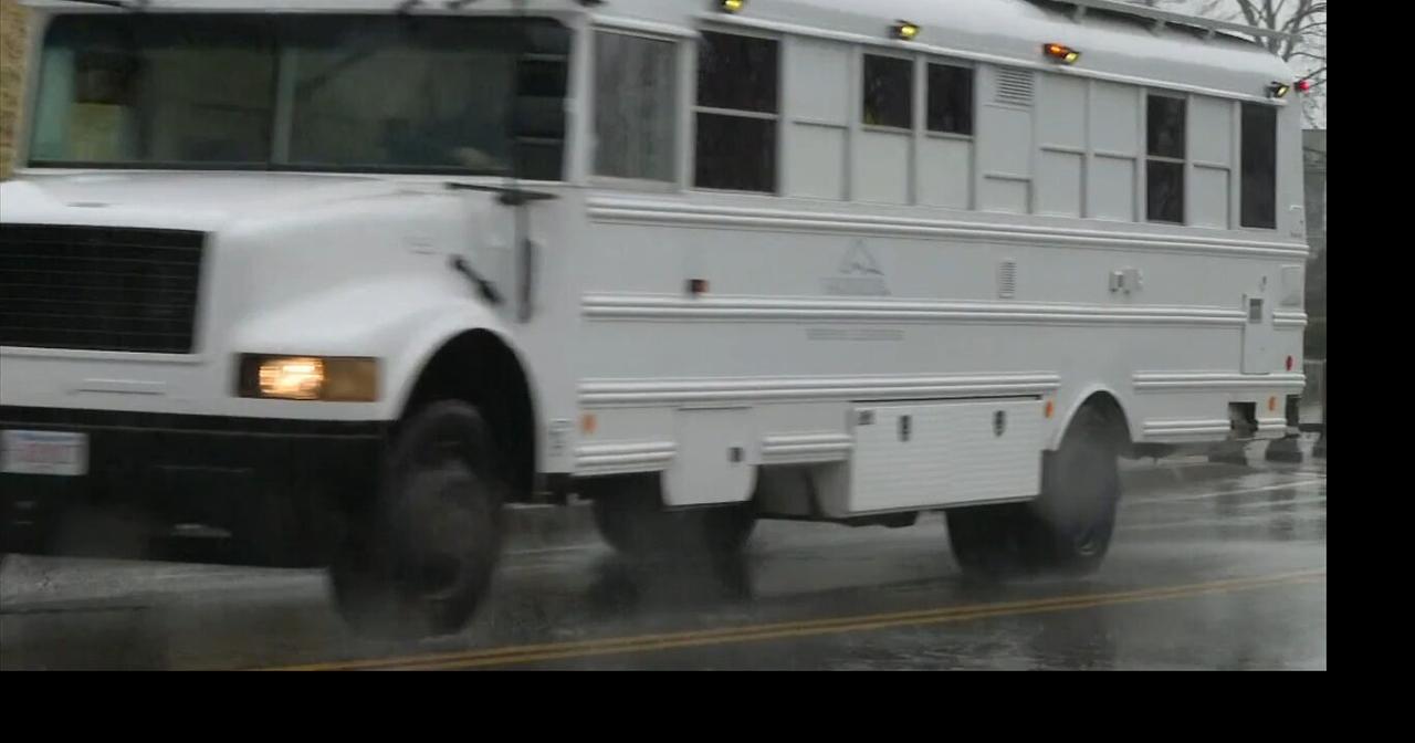 Couple turns tailgating school bus into a business | Good News | wfmz.com