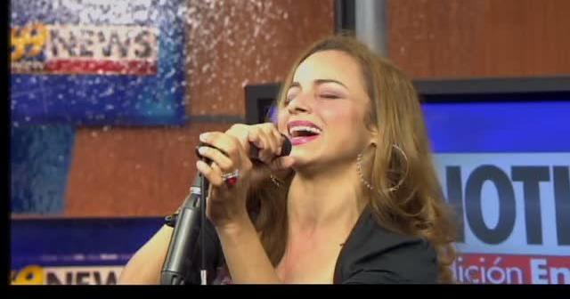 Beatrice Medina canta en nuestros estudios. | Entretenimiento | wfmz.com