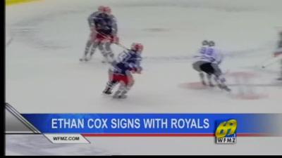 Ethan Cox signs with Reading Royals | Berks Regional News | wfmz.com