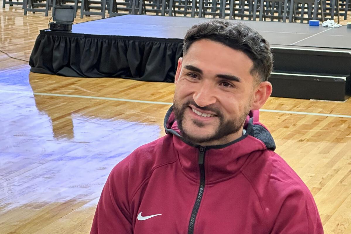 Robinson learns of World Cup berth on golf course, Roldan during club ...