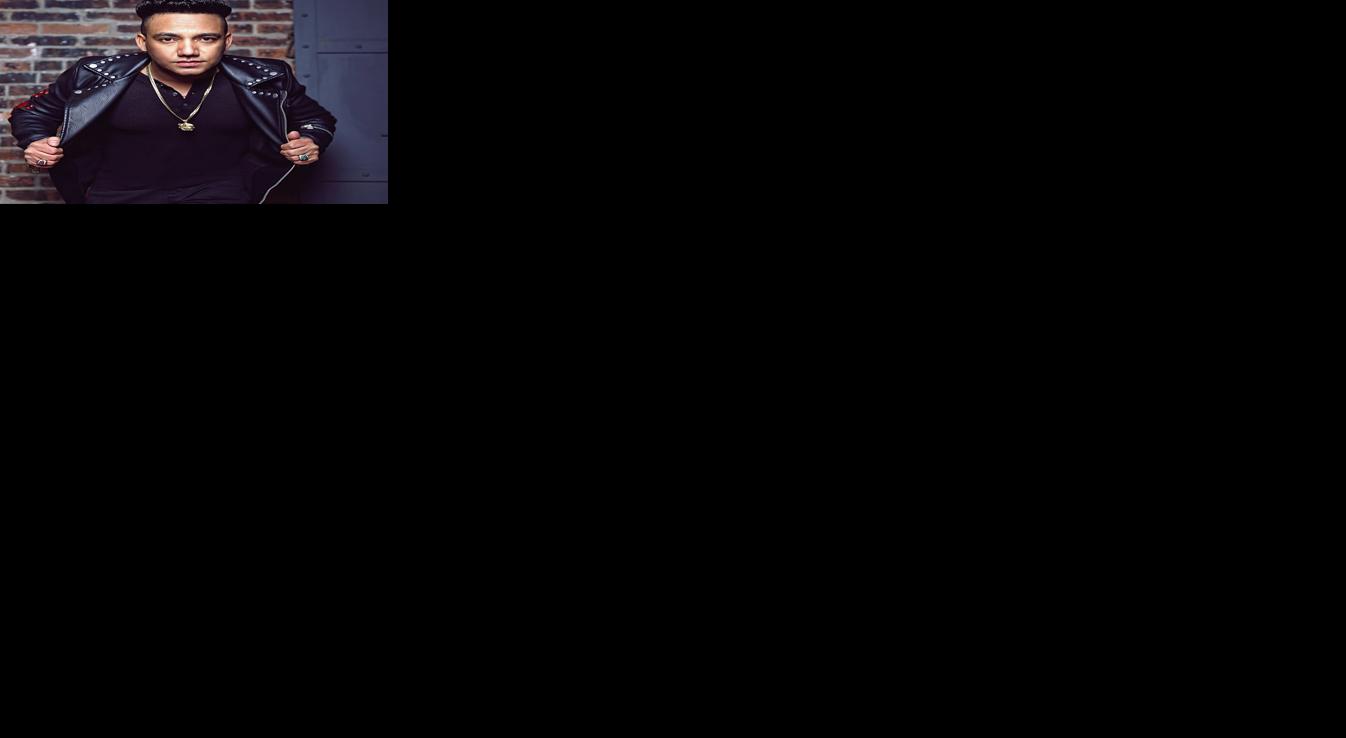 Cantautor Elvis Martínez muestra solidaridad a San Cristóbal antes de ...