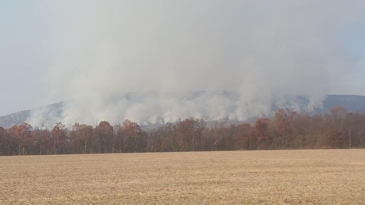 Blue Mountain fire spreads to more than 100 acres (UPDATED ...