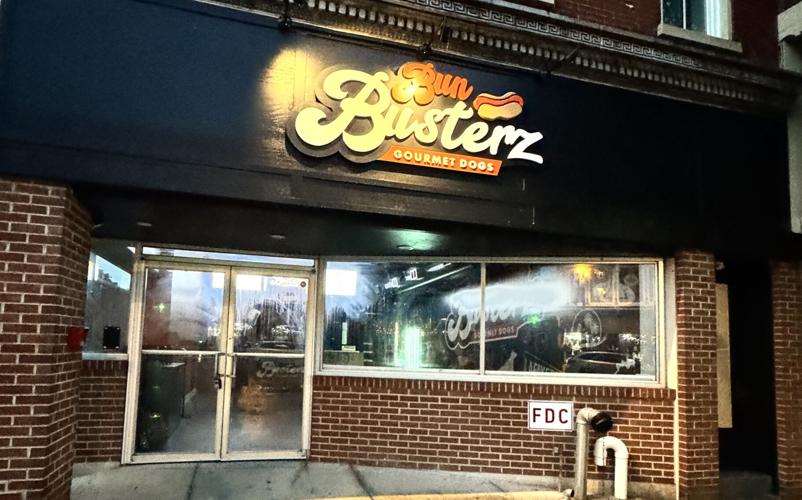 New Lehigh Valley shop to offer custom gourmet hot dogs, with plentiful ...