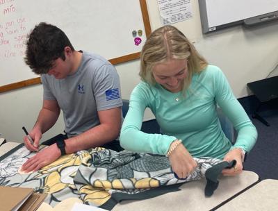 QHS students crafting to help other kids | Quincy Public Schools | whig.com