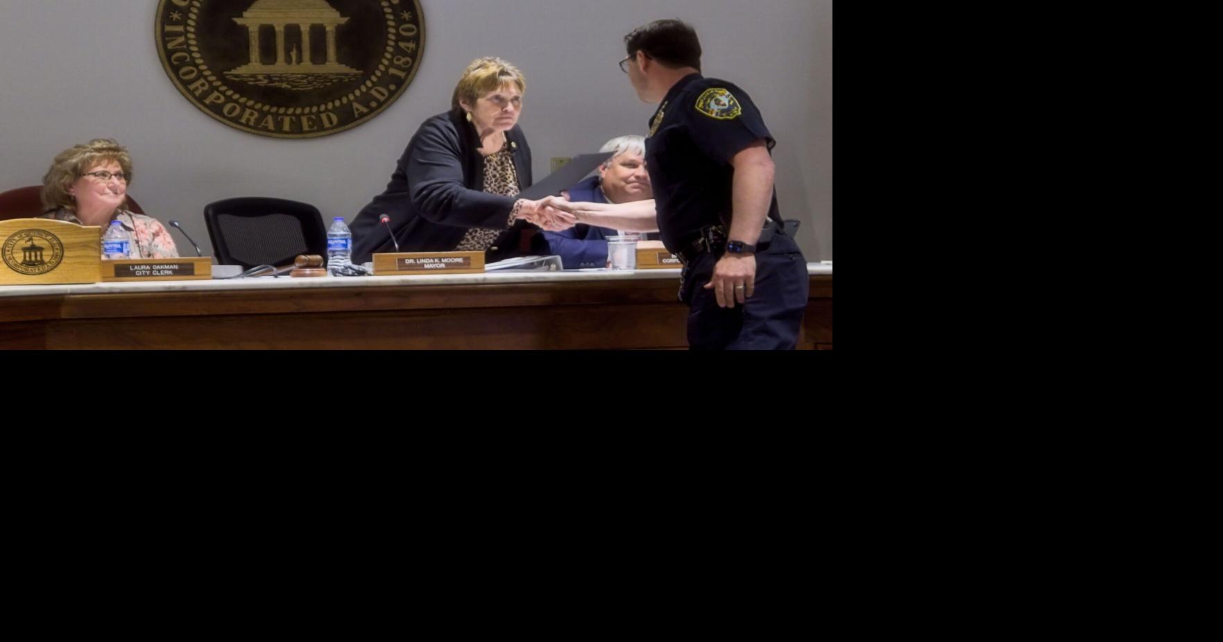 Council gets formal notification that police chief will retire in July ...