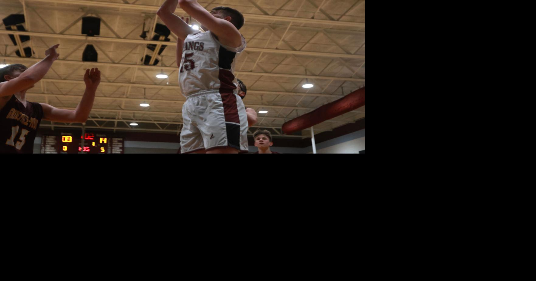 High winds: Unity falls short to Tornadoes | Sports | whig.com